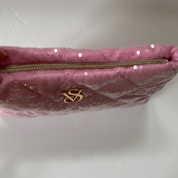 Victoria's Secret | Bags | Victorias Secret Cosmetic Bag Pink Bling ...